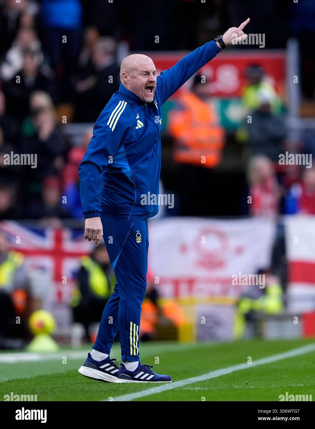Nottingham forest liverpool 2025 hi-res stock photography and images ...