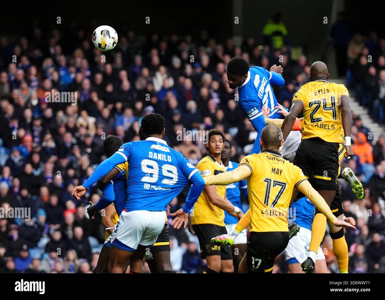 Rangers' Emmanuel Fernandez scores their side's first goal of the game ...