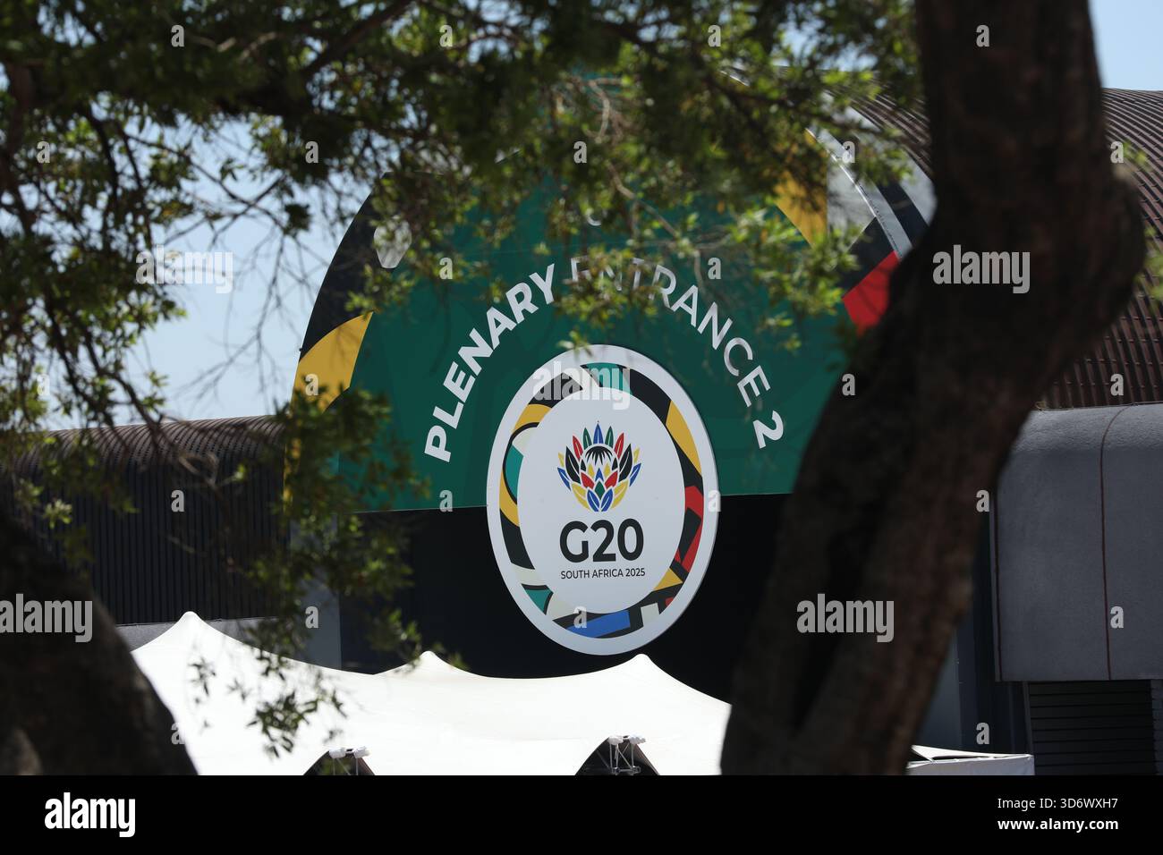 (251122) -- JOHANNESBURG, Nov. 22, 2025 (Xinhua) -- This photo taken on ...