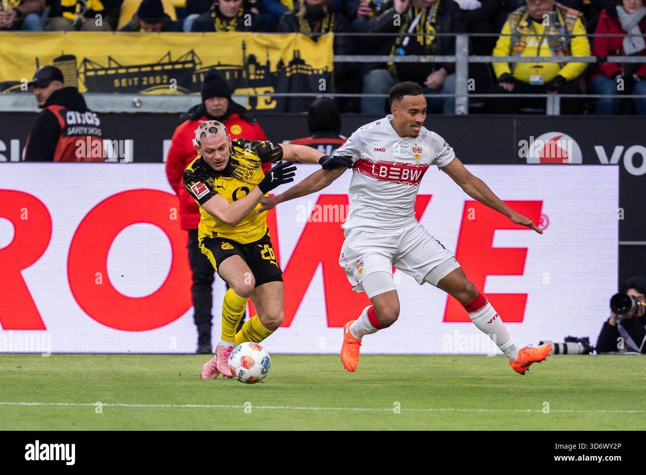 11/22/2025, Signal Iduna Park, Dortmund, GER, 1.FBL Borussia Dortmund ...