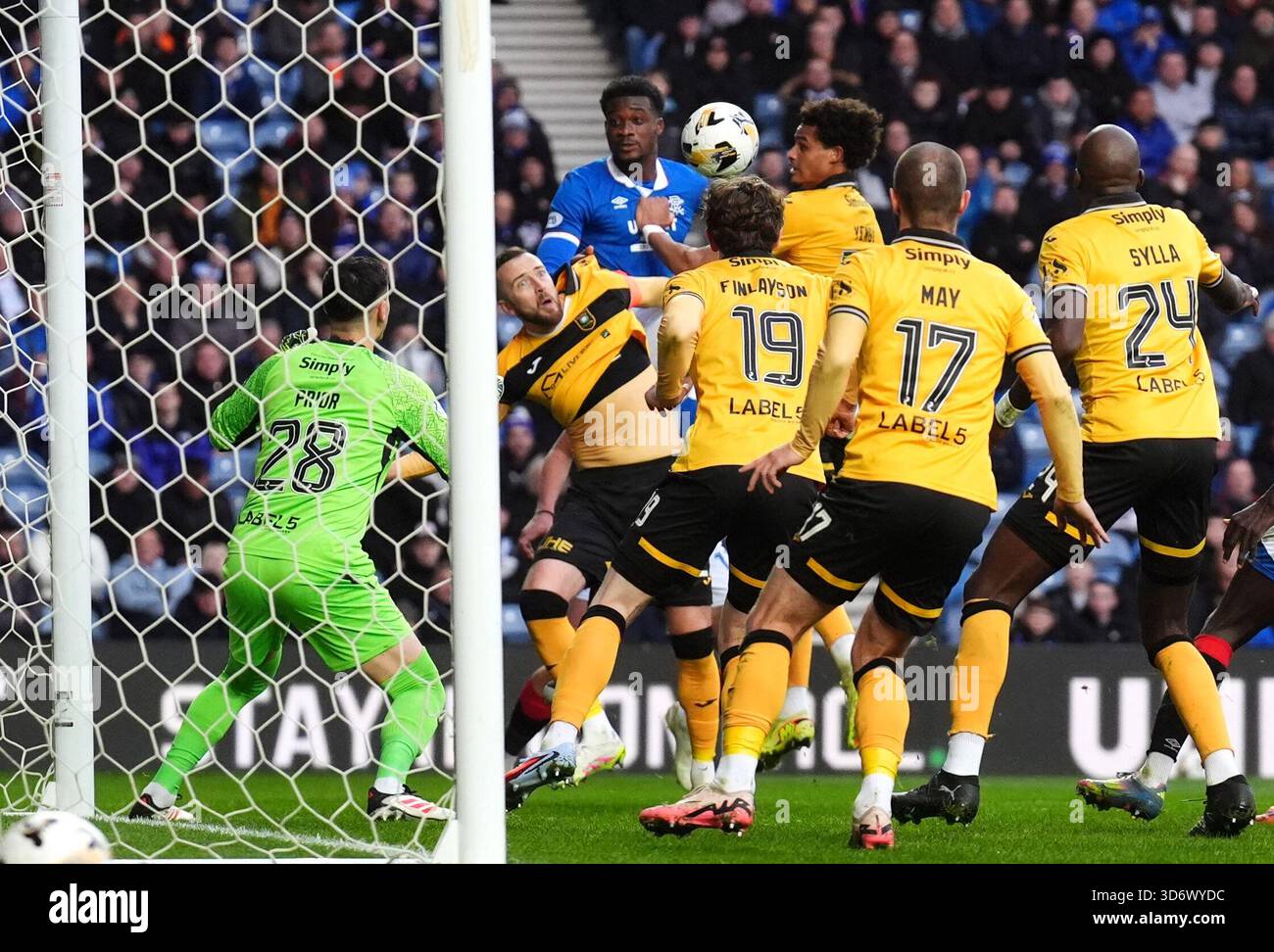 Rangers' Emmanuel Fernandez attempts a shot on goal during the William ...