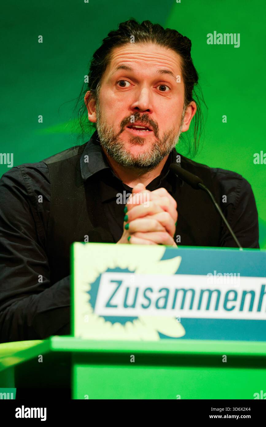 22 November 2025, Schleswig-Holstein, Neumünster: Gazi Freitag ...