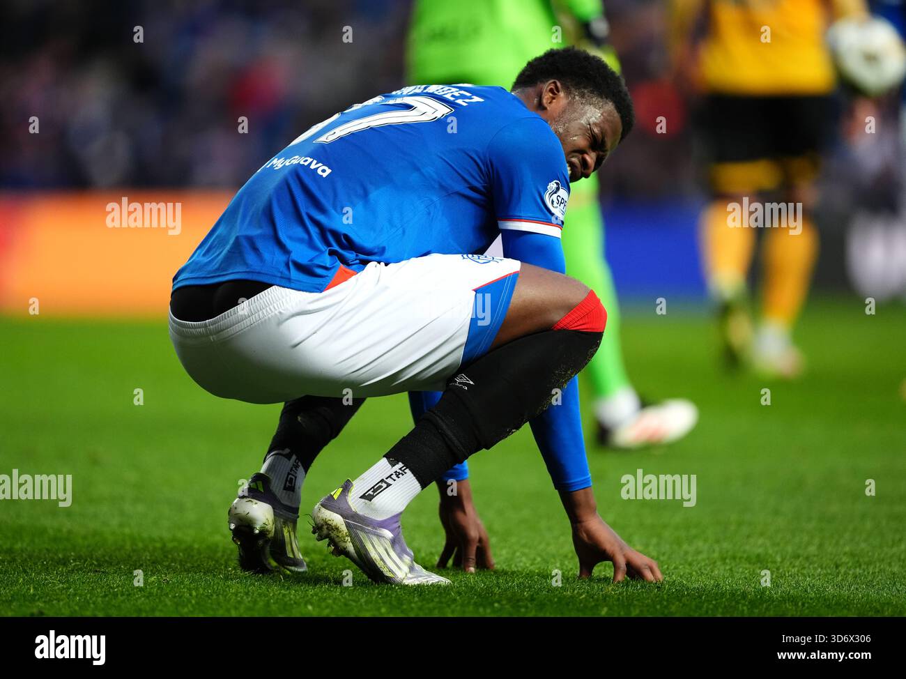 Rangers' Emmanuel Fernandez reacts during the William Hill Premiership ...