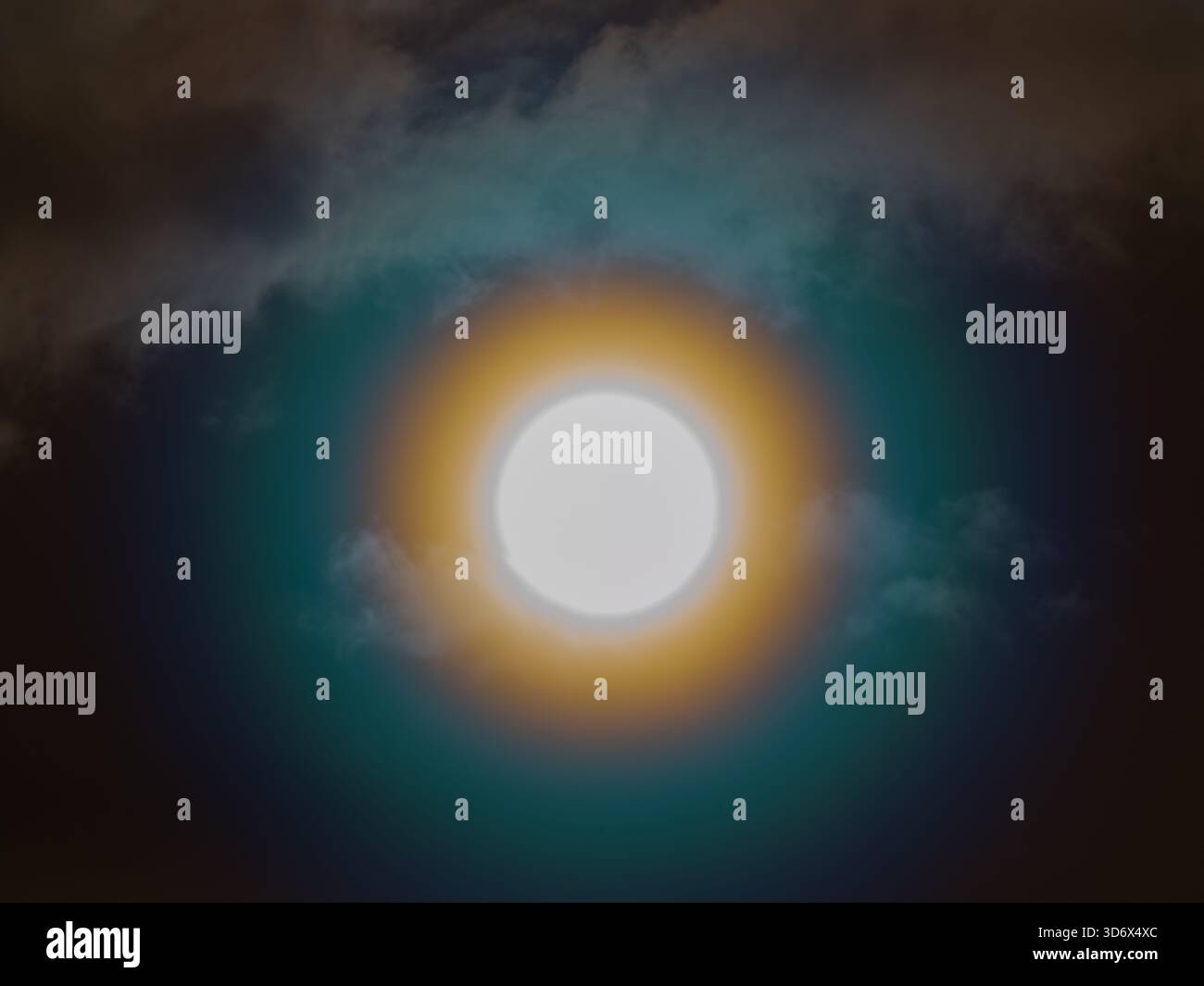 Solar halo. High clouds containing millions of crystals create this ...