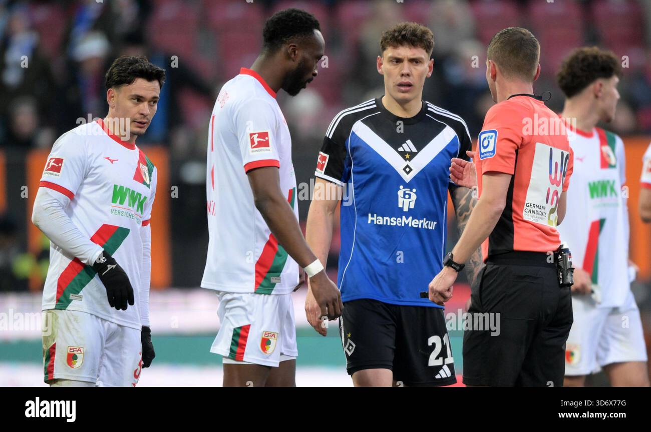 from left Fabian Rieder, Chrislain Matsima (FC Augsburg), Nicolai ...