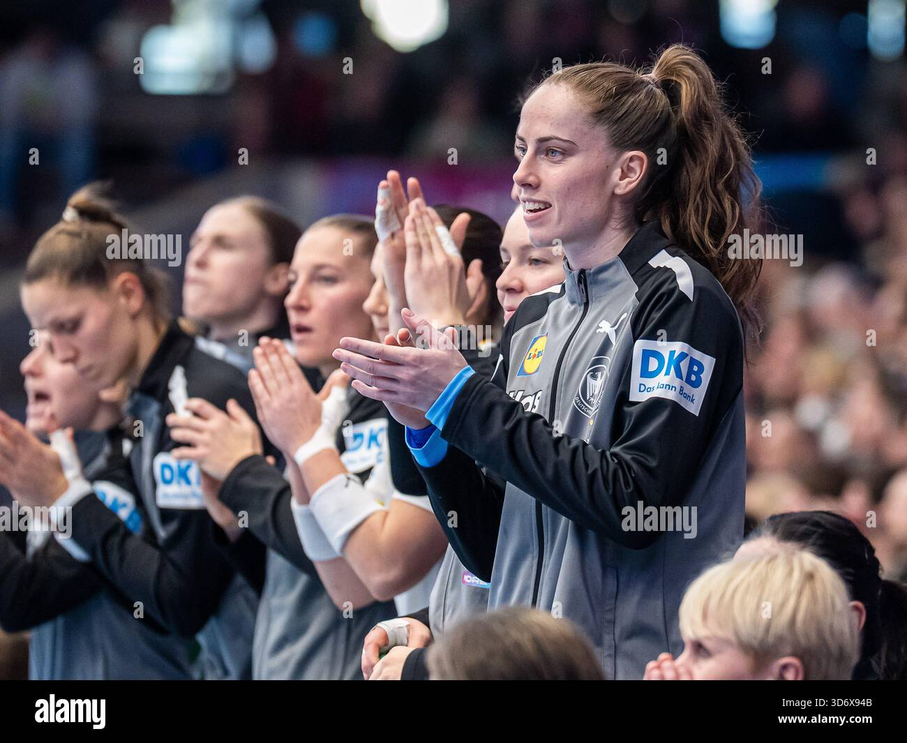Sarah Wachter (Germany, #24) celebrates on the bench, Germany vs ...