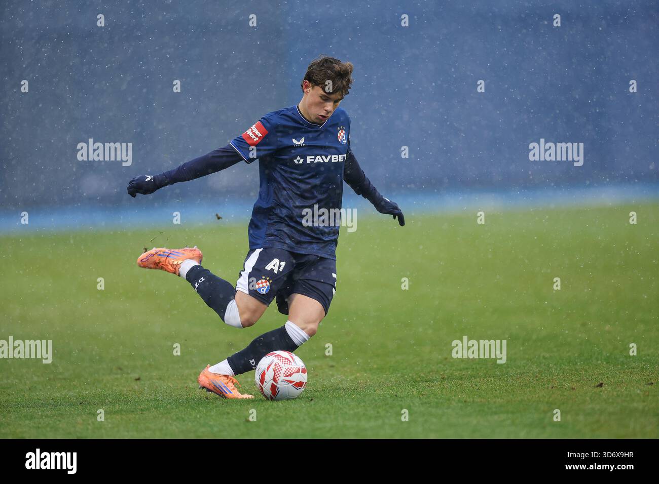 22.11.2025., Zagreb - SuperSport HNL, 14. kolo, GNK Dinamo - NK ...