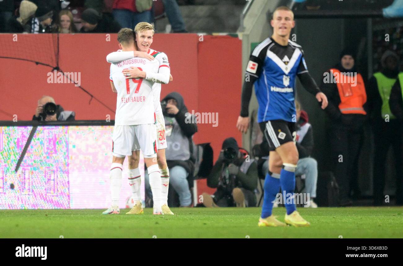1:0 Goal, cheers, from the left Robin Fellhauer, goal scorer Anton Kade ...