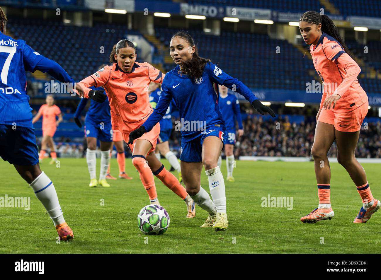 Alyssa thompson chelsea uefa hi-res stock photography and images - Alamy