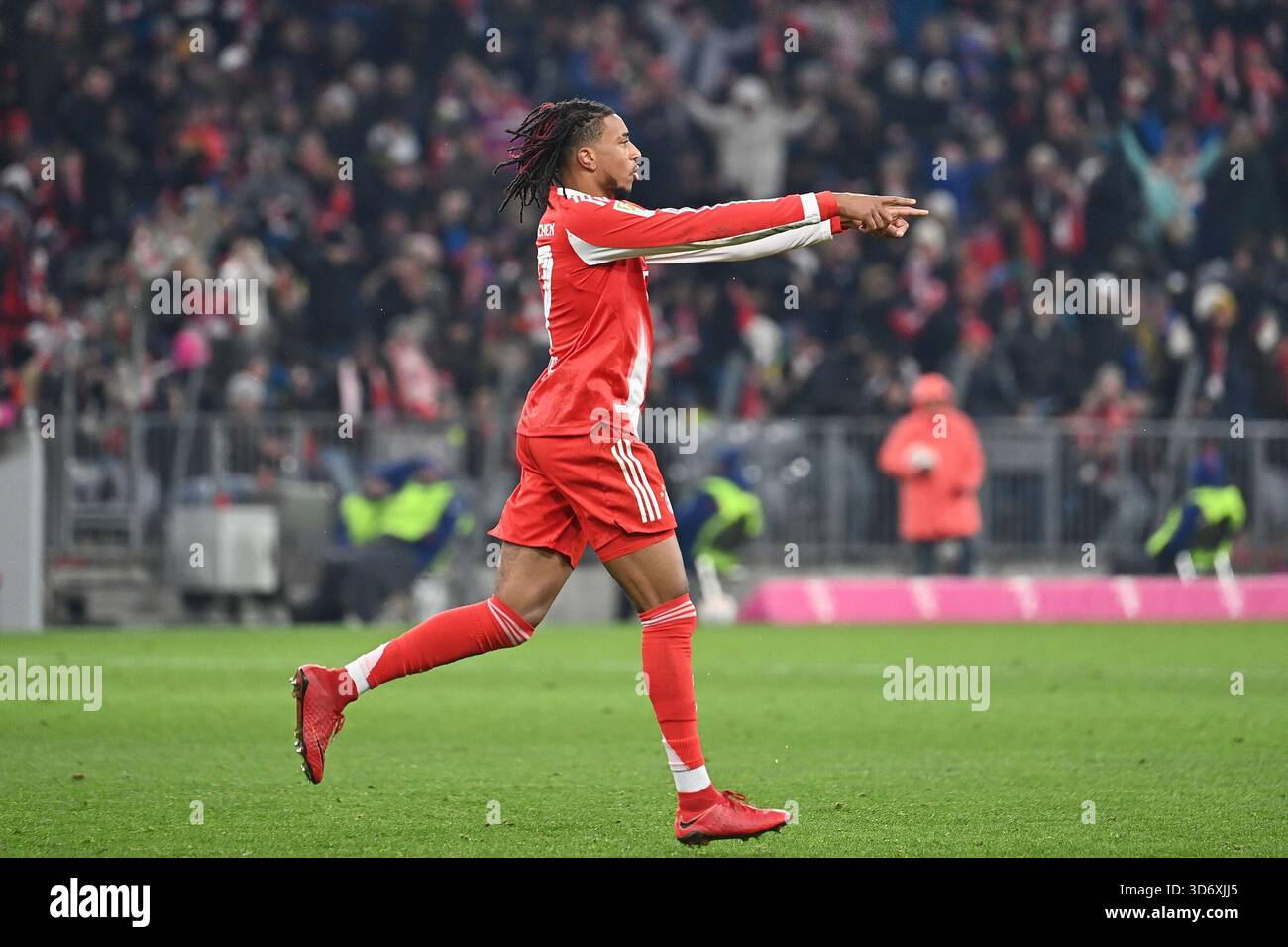 Goal celebration Michael OLISE (Bayern Munich) after goal for 6-2 ...