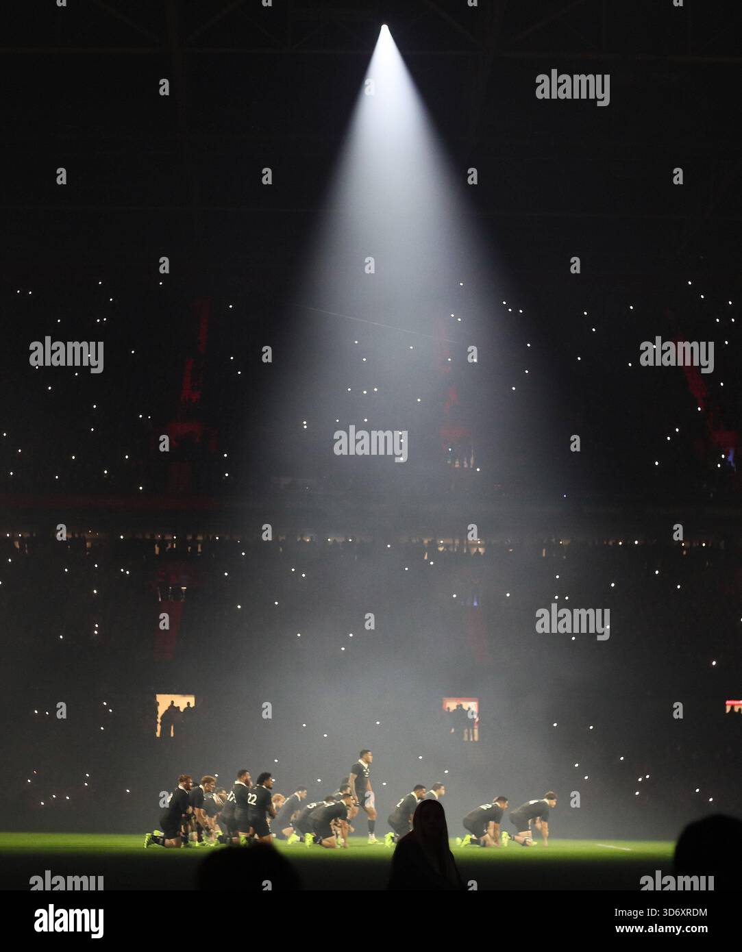 New Zealand players perform a Haka before k/o. Wales v New Zealand, 2025 Quilter Autumn Nations ...