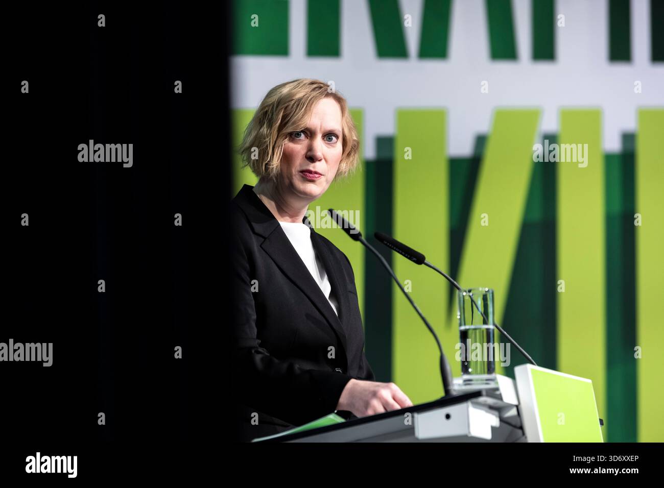 The chairpersons of the Greens Berlin, Nina Stahr and Philmon Ghirmai ...