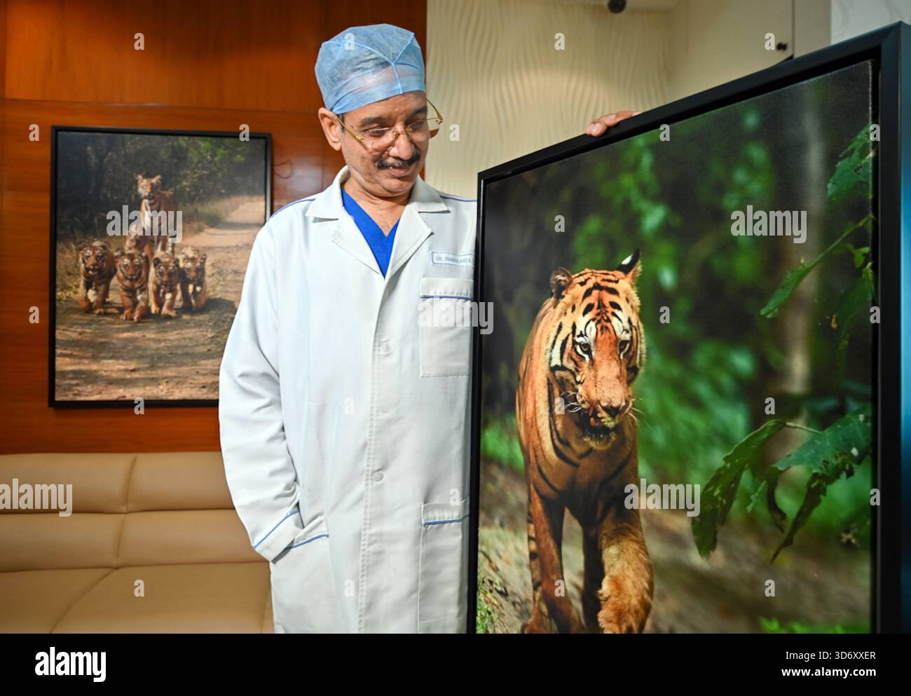 MUMBAI, INDIA - NOVEMBER 22: (EDITOR'S NOTE: This is an exclusive image ...