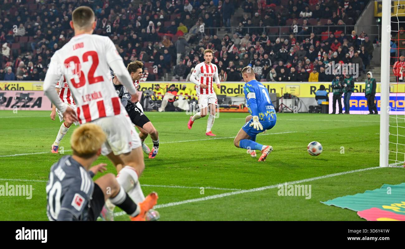 1:3 Goal, scored by Torschuetze Jonathan Burkardt (Frankfurt ...