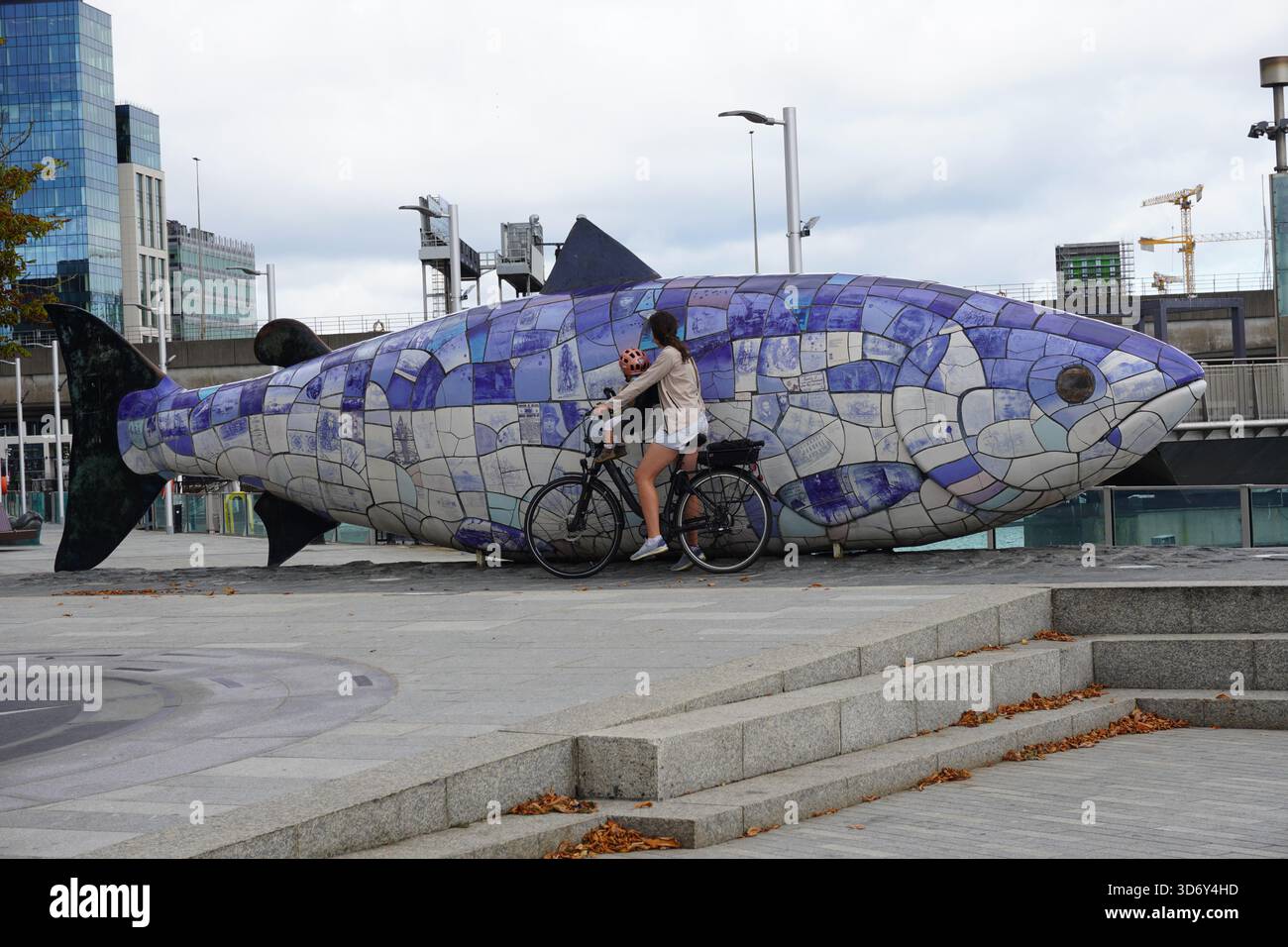 The "Big Fish" sculpture, a 10-meter long ceramic mosaic landmark by ...