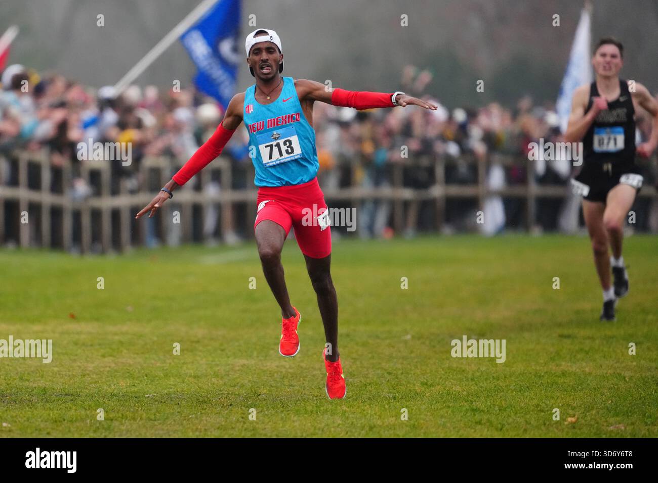 Habtom Samuel of New Mexico wins the men's race in 28?33.9 during the ...