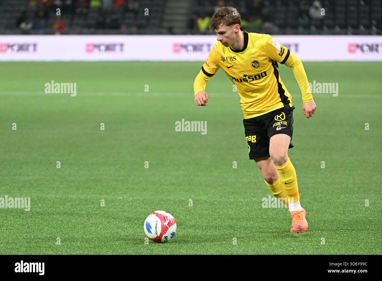 BERN, SWITZERLAND - NOVEMBER 22: Rhodri Smith of Young Boys in action ...