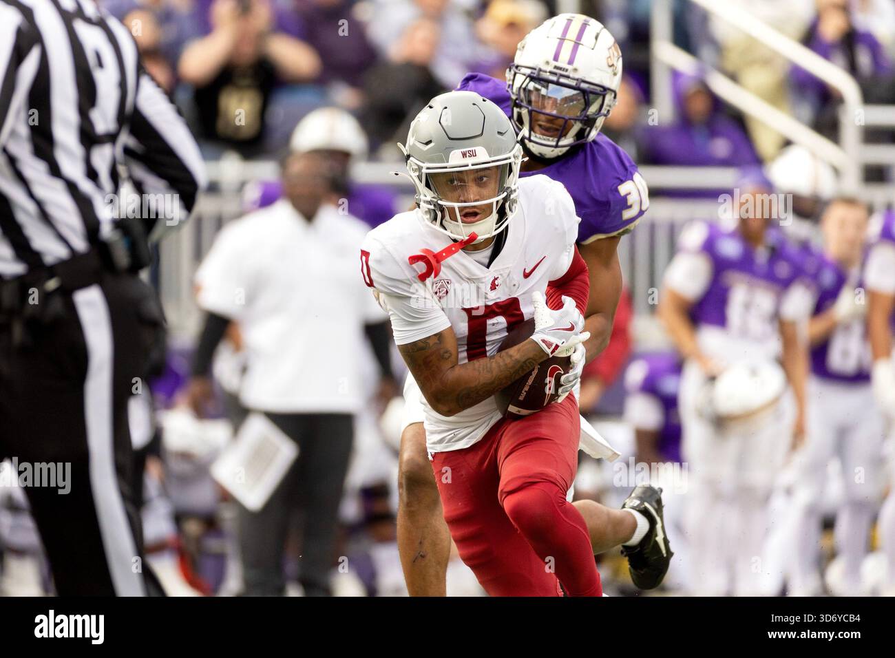 Washington State wide receiver Tony Freeman (0) catches a touchdown ...