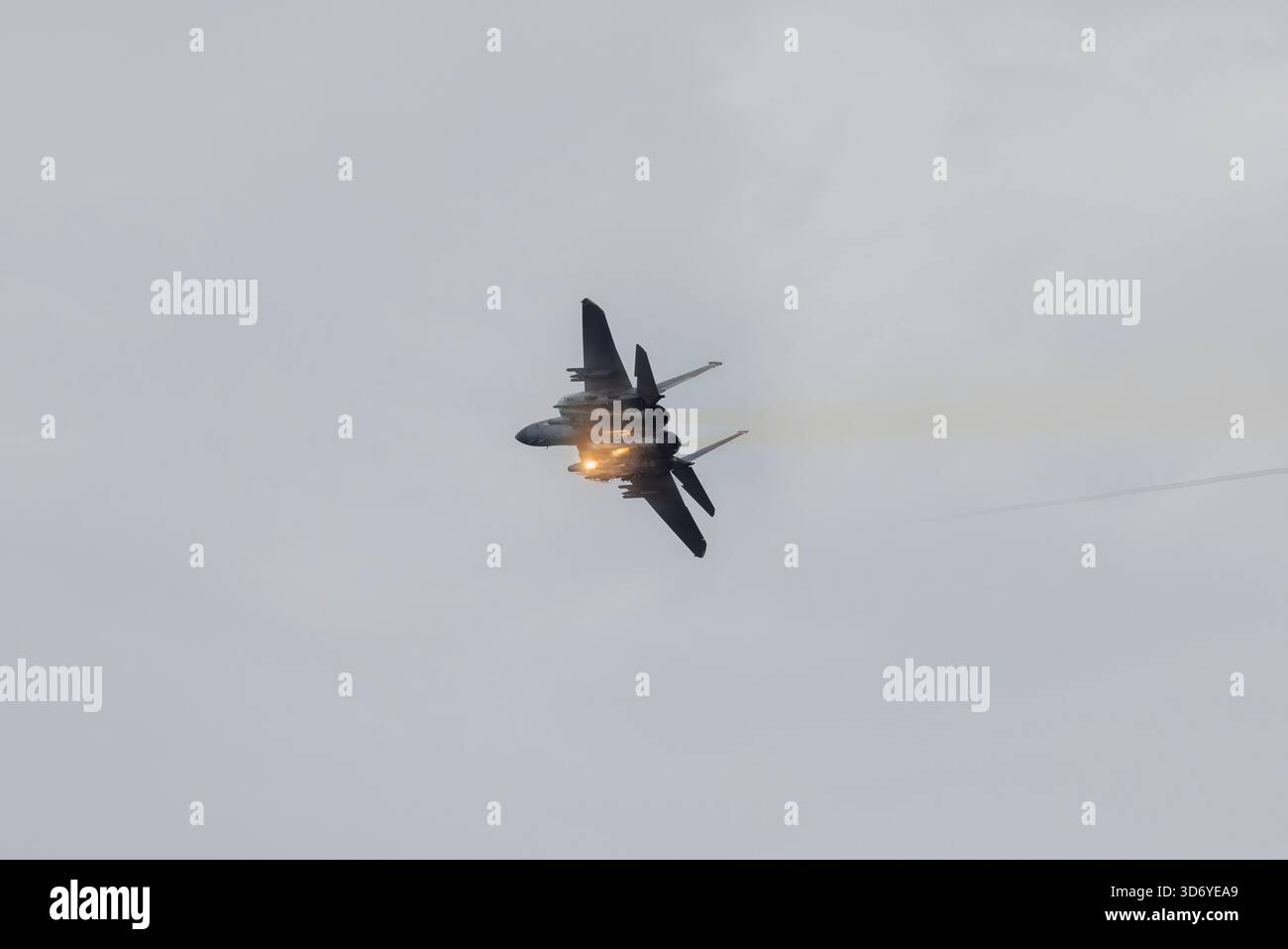 Fast jet training hi-res stock photography and images - Alamy