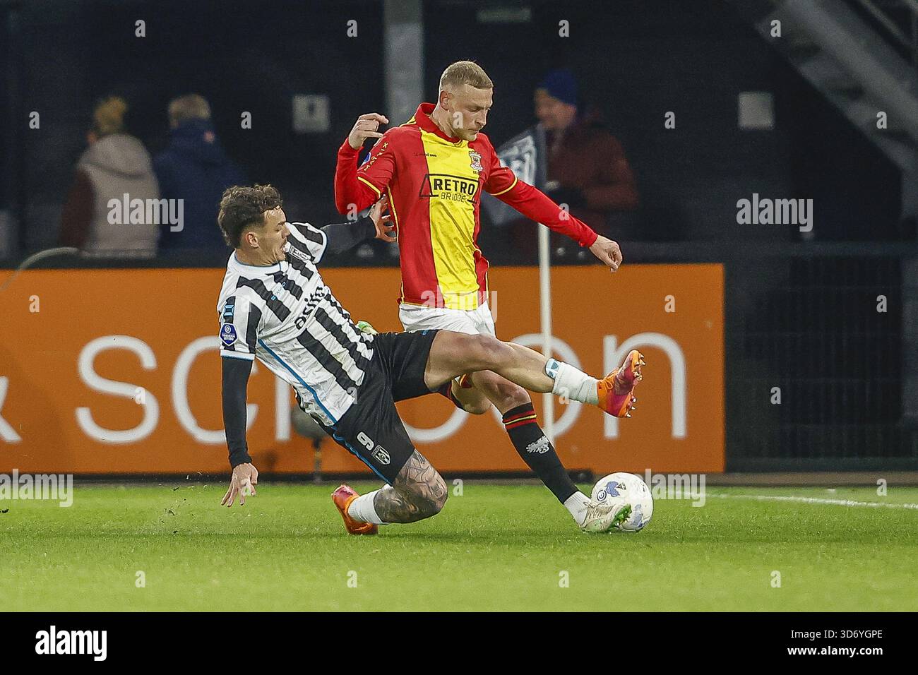 ALMELO , 22-11-2025 , Asito Stadium , season 2025 / 2026 , Dutch ...