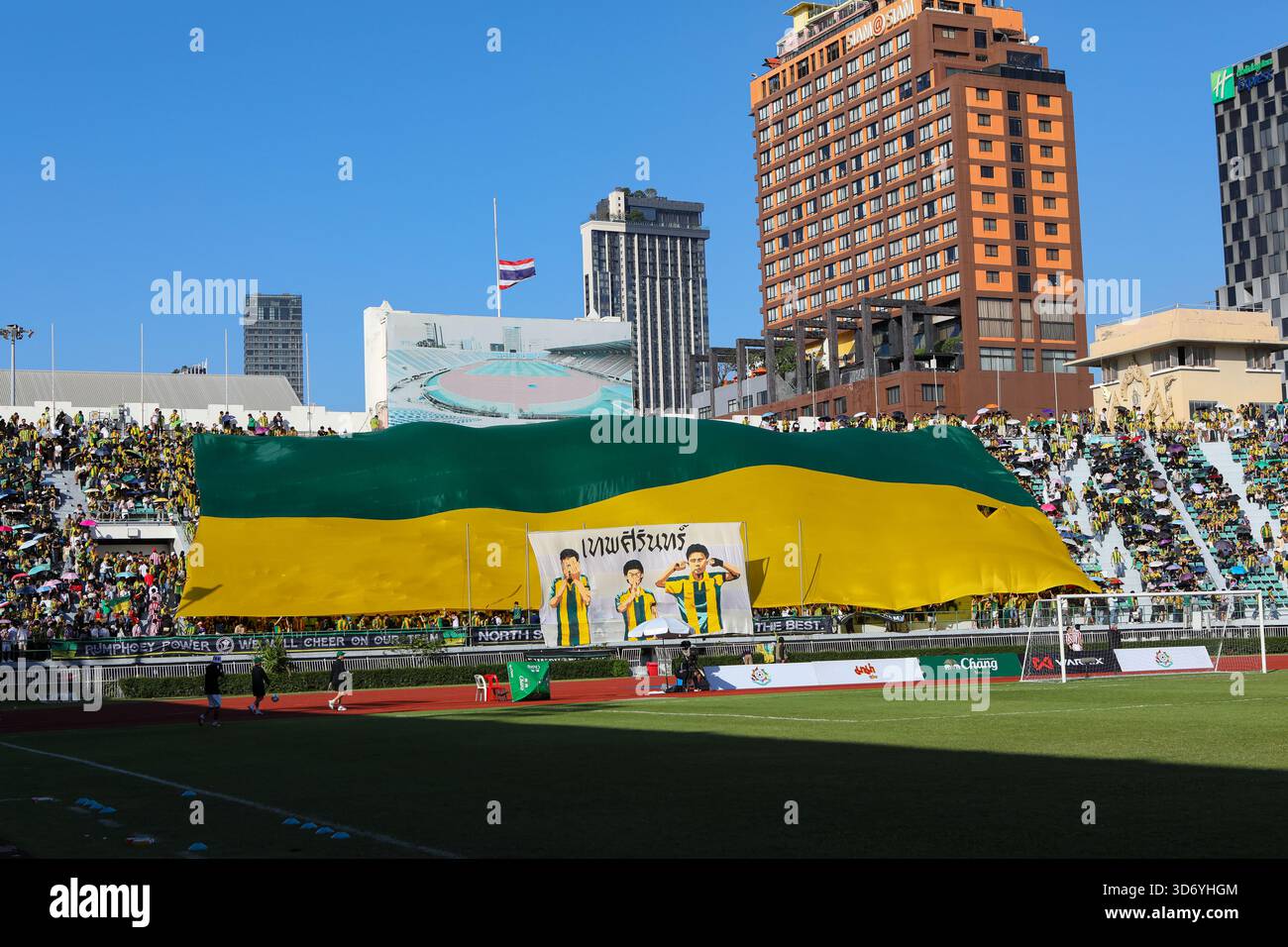 Debsirin School fans are cheering during at the 31st Jaturamitr ...