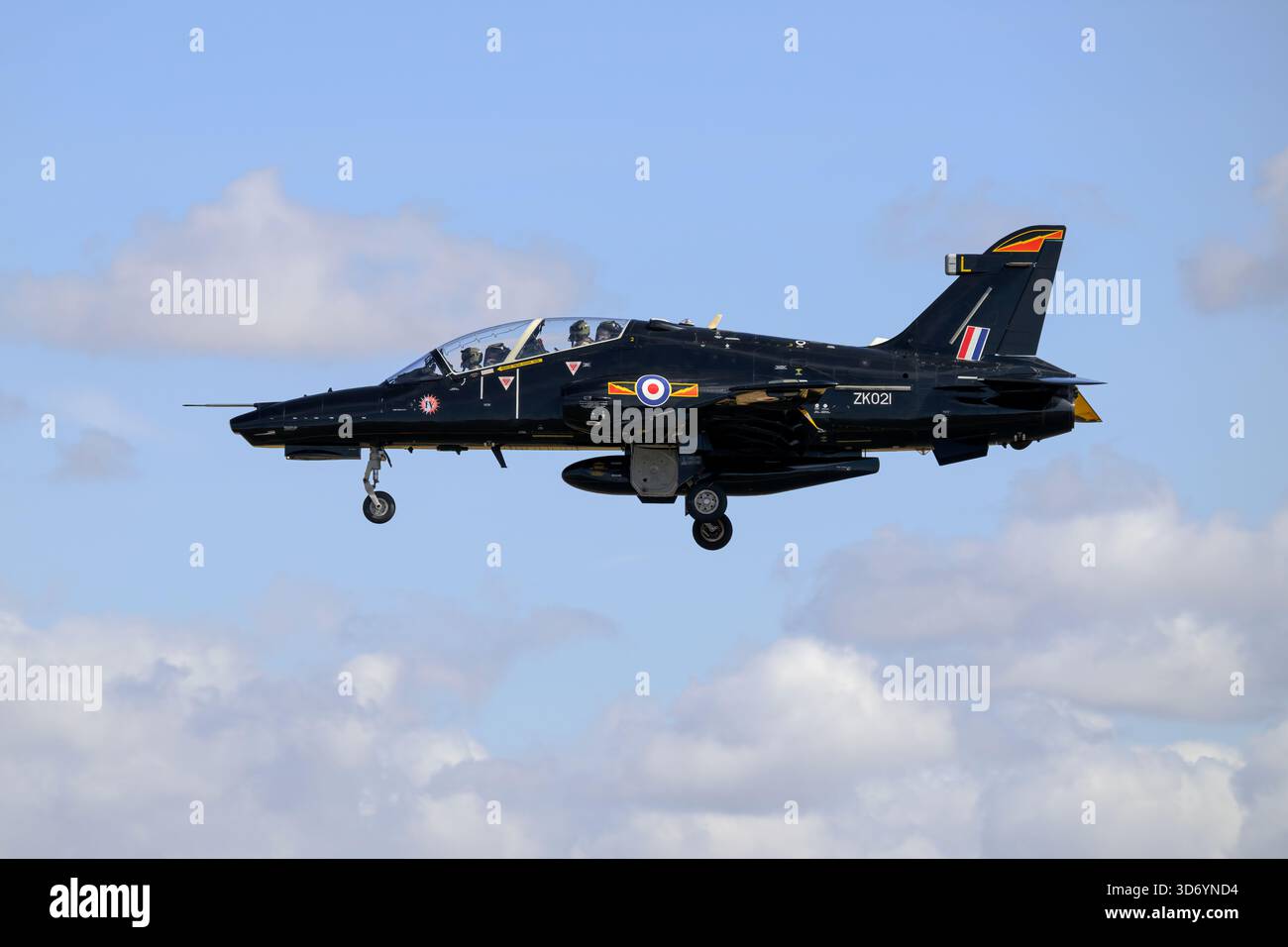 Impressive jet engine hi-res stock photography and images - Alamy