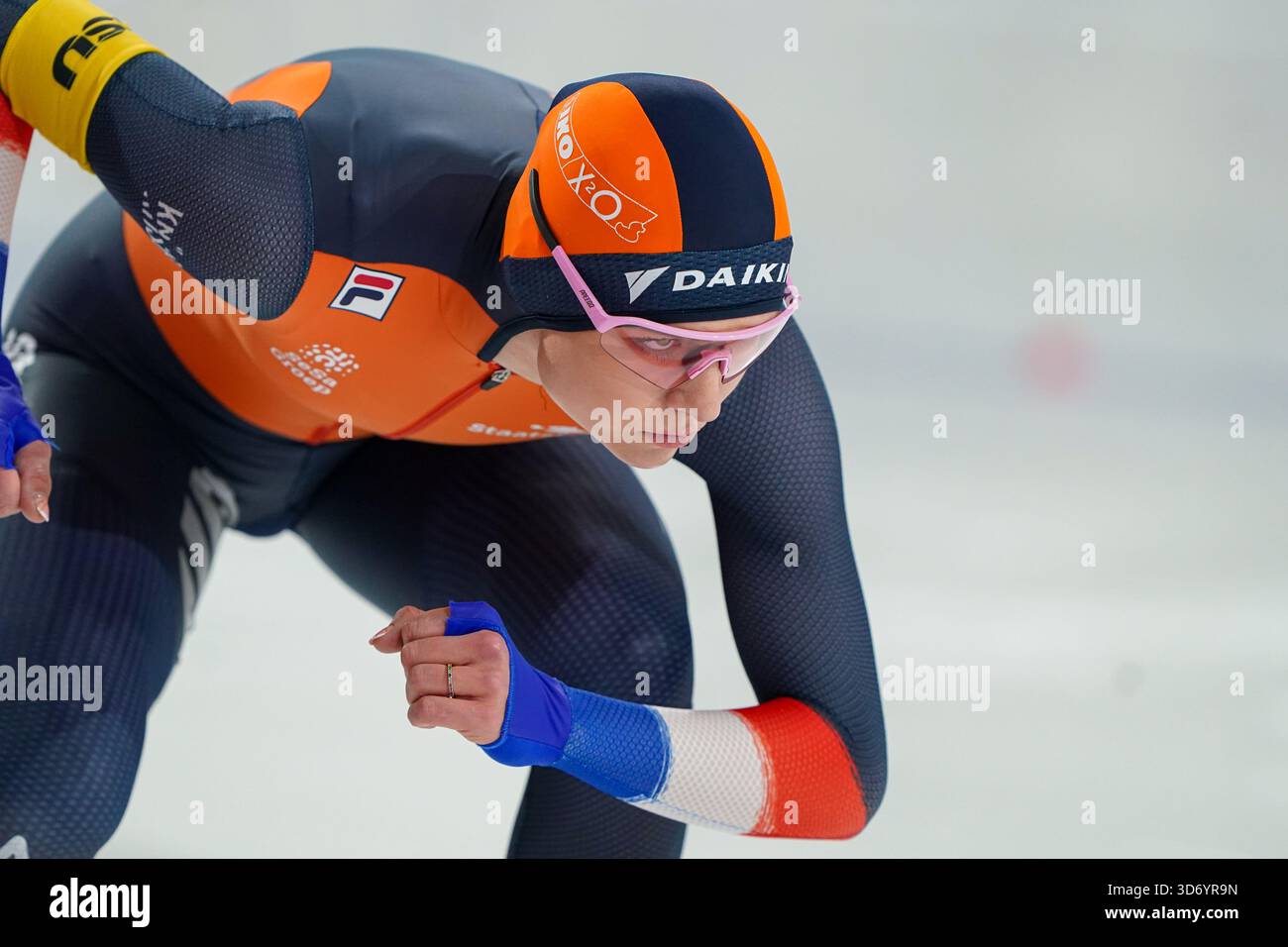 CALGARY, CANADA - NOVEMBER 22: Joy Beune of Netherlands during the ISU ...