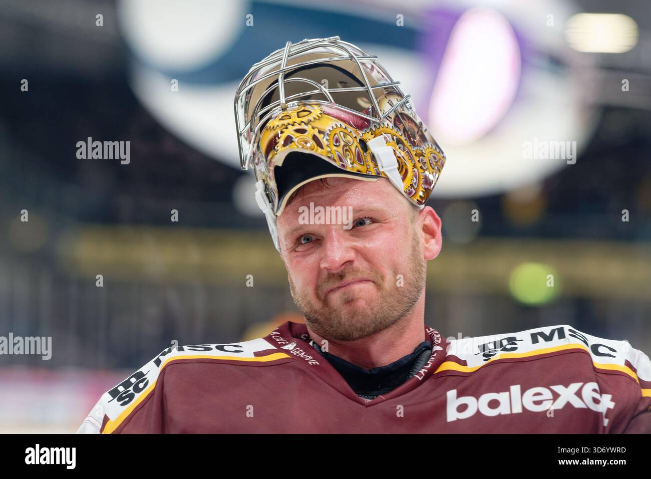 Robert Mayer (29 Geneve-Servette HC) celebrate after winning during the ...