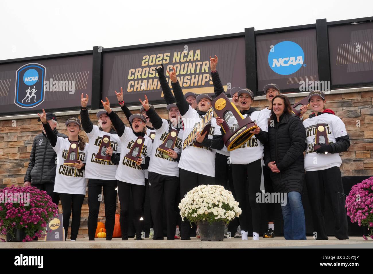 Members of the NC State women's team including Angela Napoleon, Hannah ...