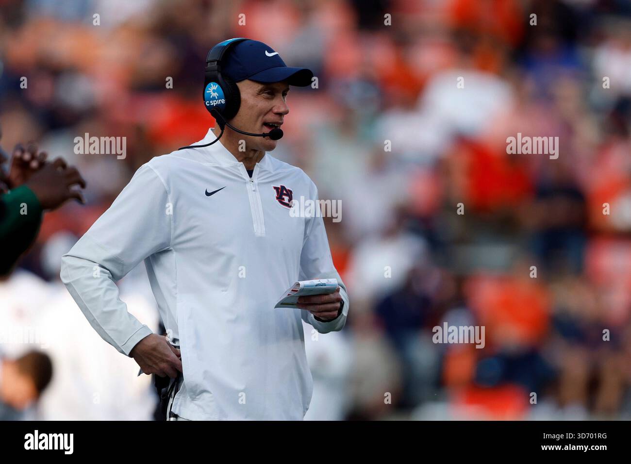 Auburn interim head coach DJ Durkin reacts during the second half of an ...