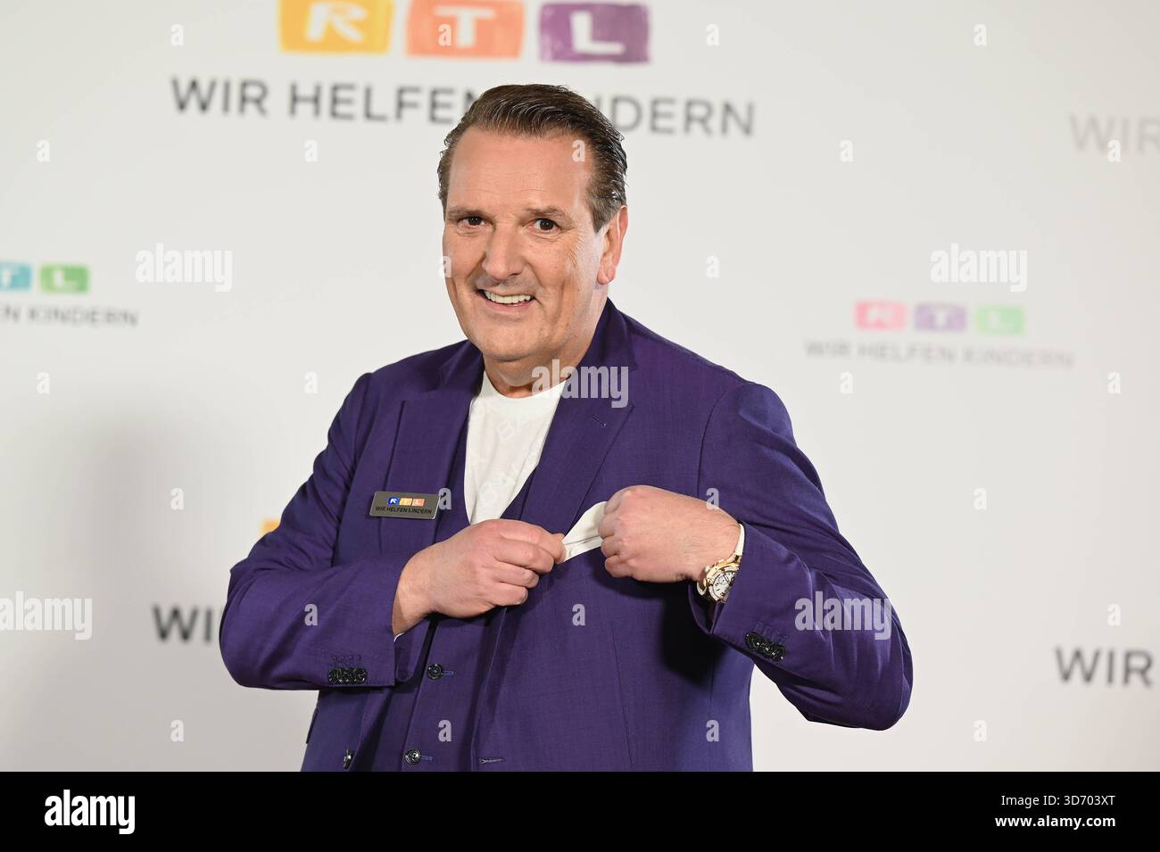 Unternehmer Ralf Dümmel nimmt am 30. RTL Spendenmarathon wir helfen ...