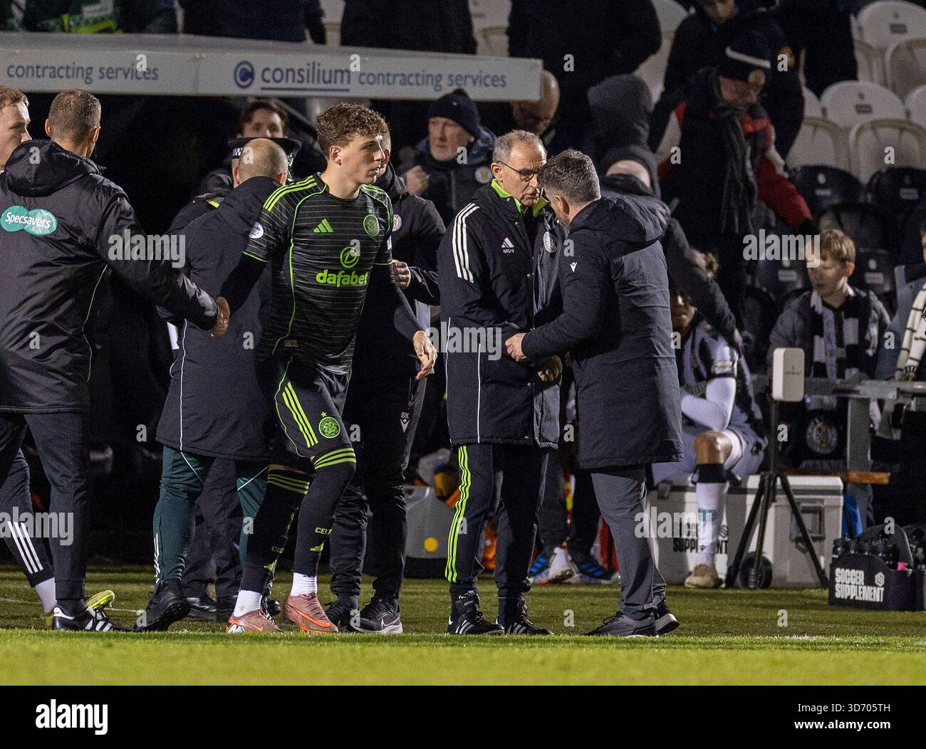 22nd November 2025; St Mirren Park, Paisley, Renfrewshire, Scotland ...