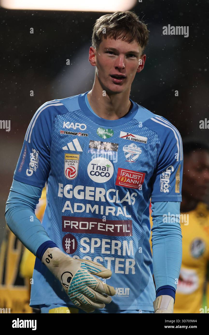 The image shows Tom Ritzy Huelsmann (Hartberg), at the Bundesliga ...