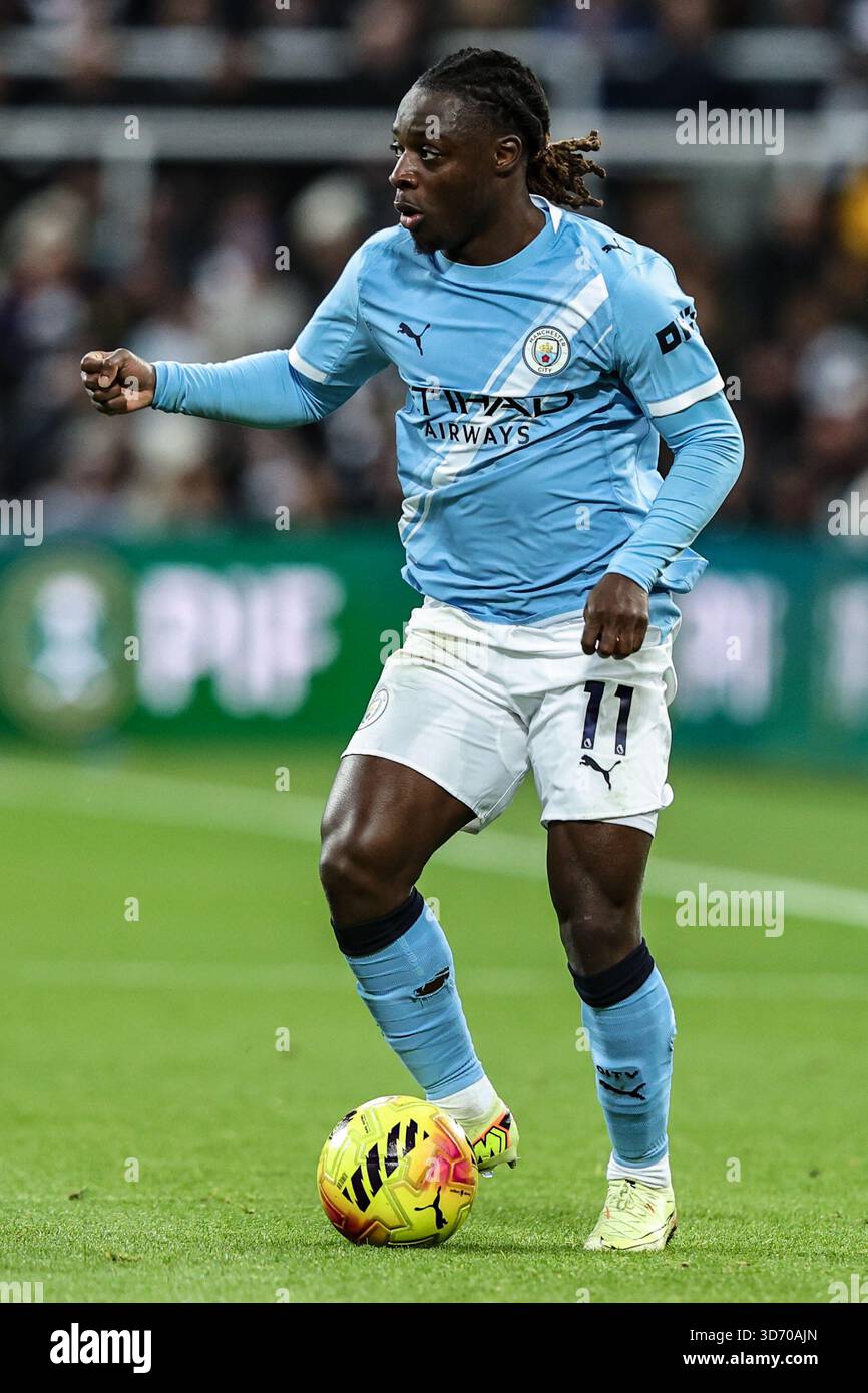 Jeremy Doku of Manchester City during the Premier League match ...
