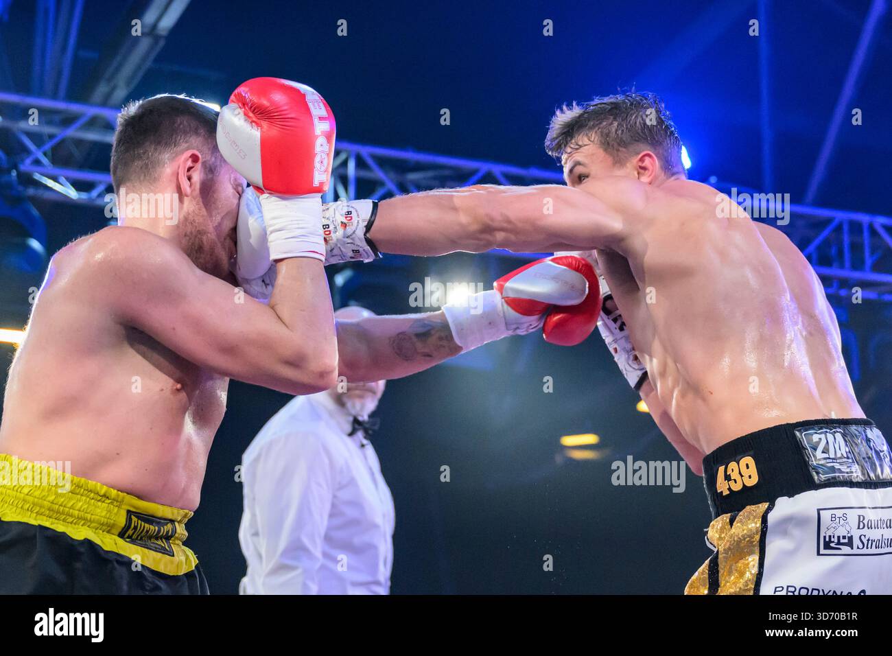 from left: Mateusz Pawlowski, Max Suske , GER, Chemnitz, SES Boxing ...