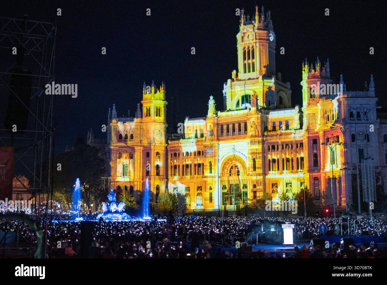 Madrid, Spain. 22th Nov, 2025 The lighting of nearly 13 million ...
