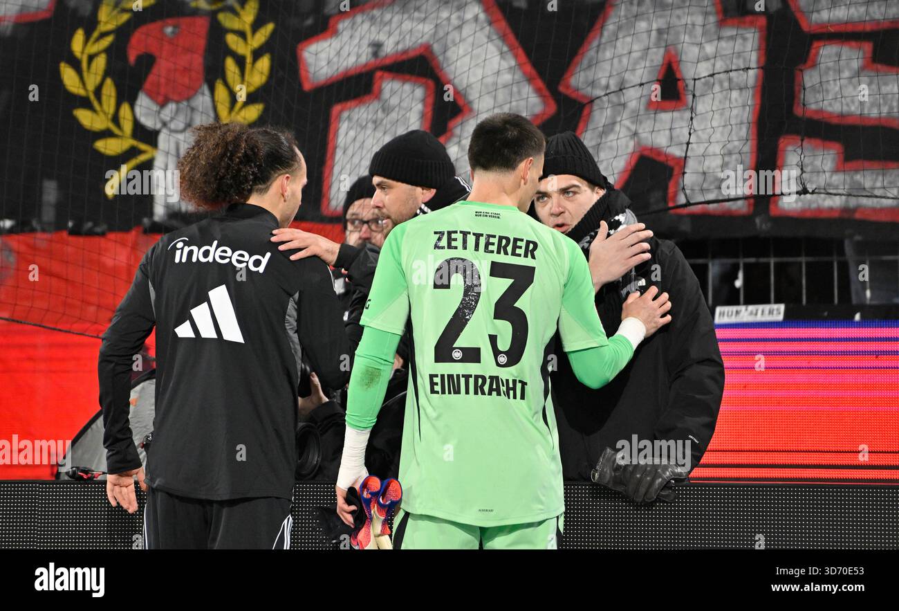 from left Arthur Theate (Eintracht Frankfurt), goalkeeper Michael ...