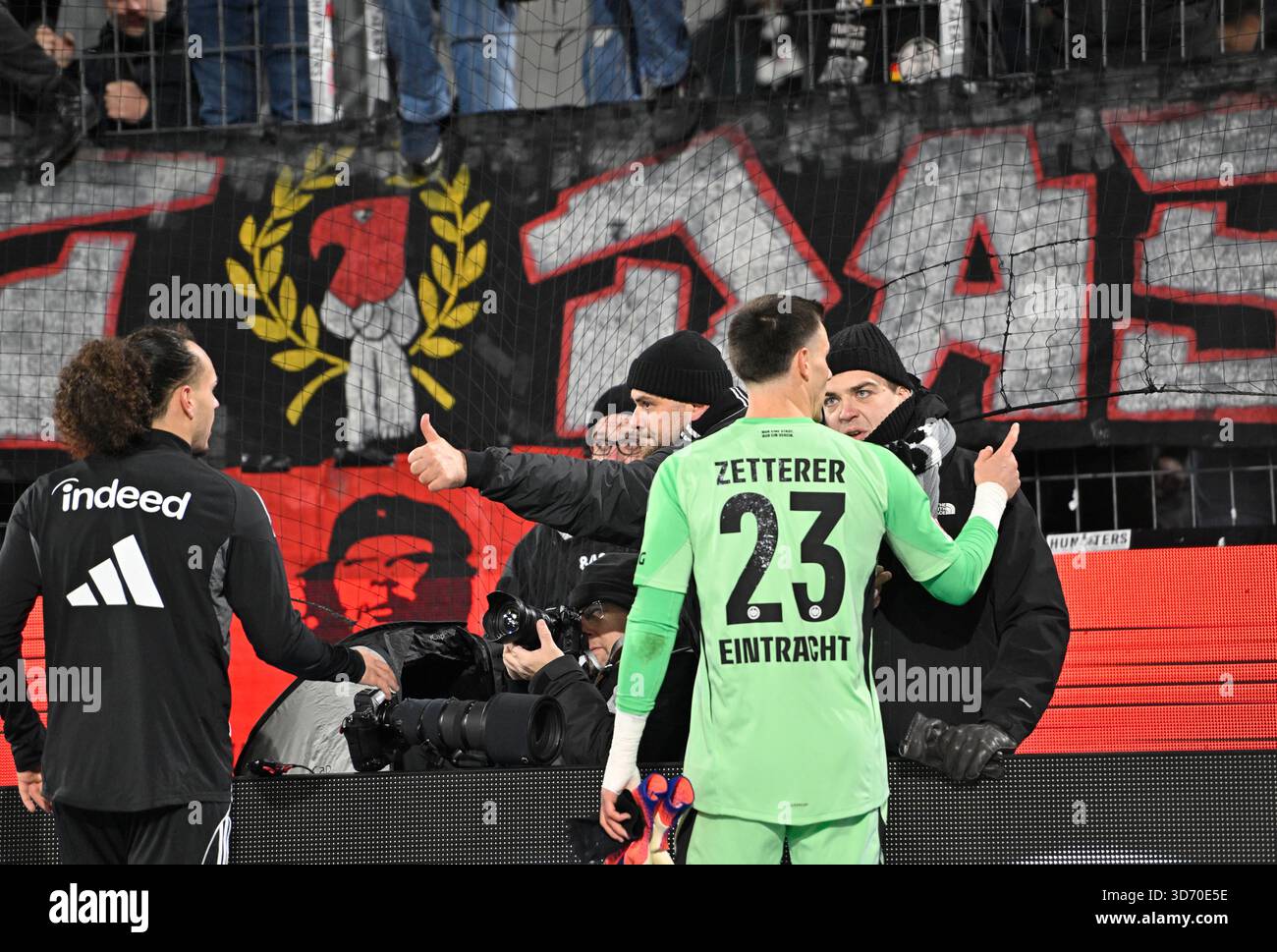 from left Arthur Theate (Eintracht Frankfurt), goalkeeper Michael ...