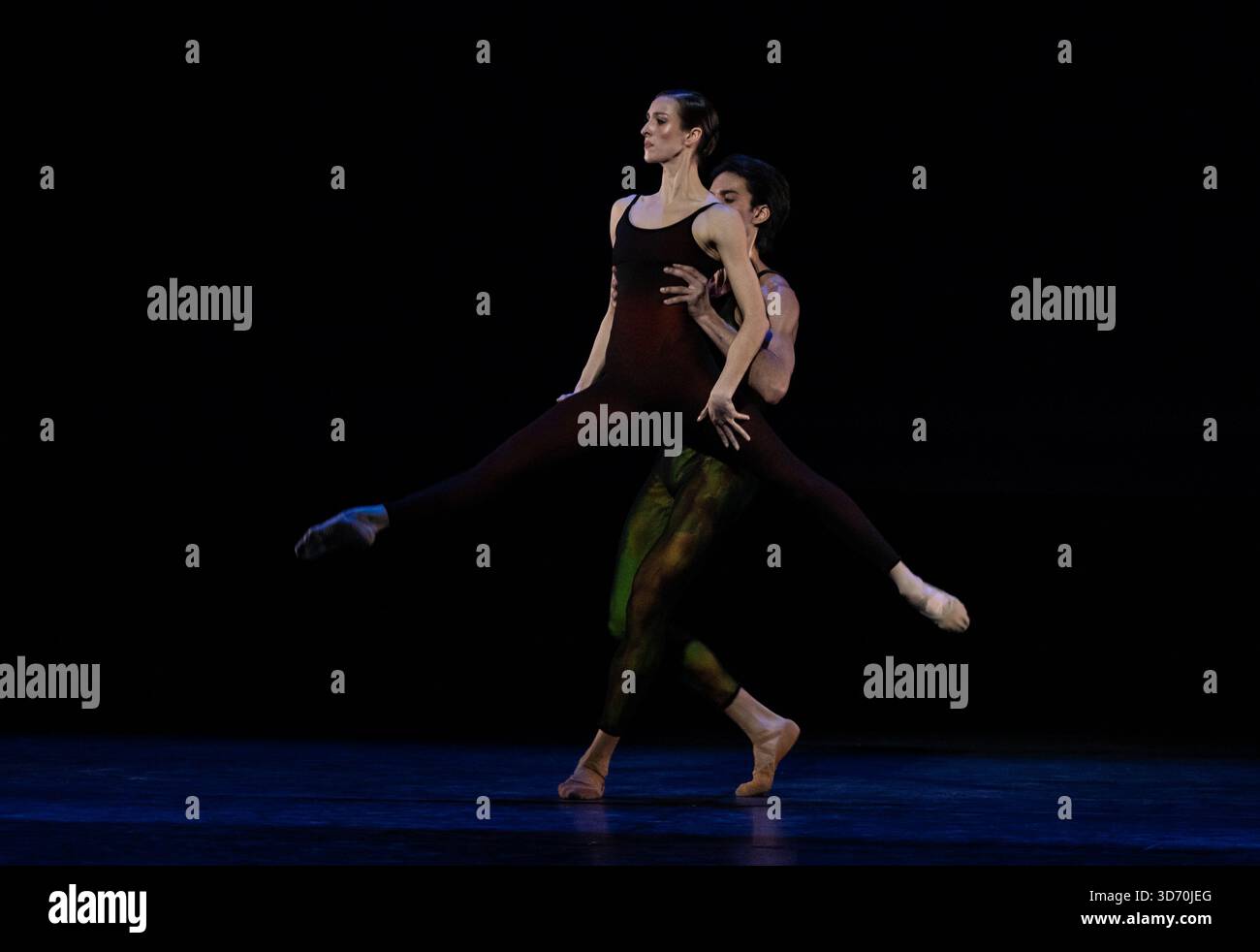 Dancers of Dutch National Ballet perform 'Frank Bridge Variations ...