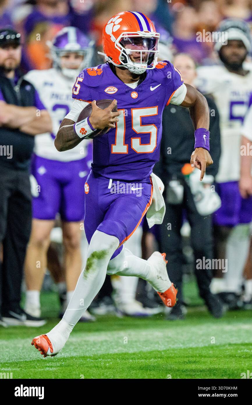 Clemson quarterback Chris Denson (15) runs with the ball in the second ...