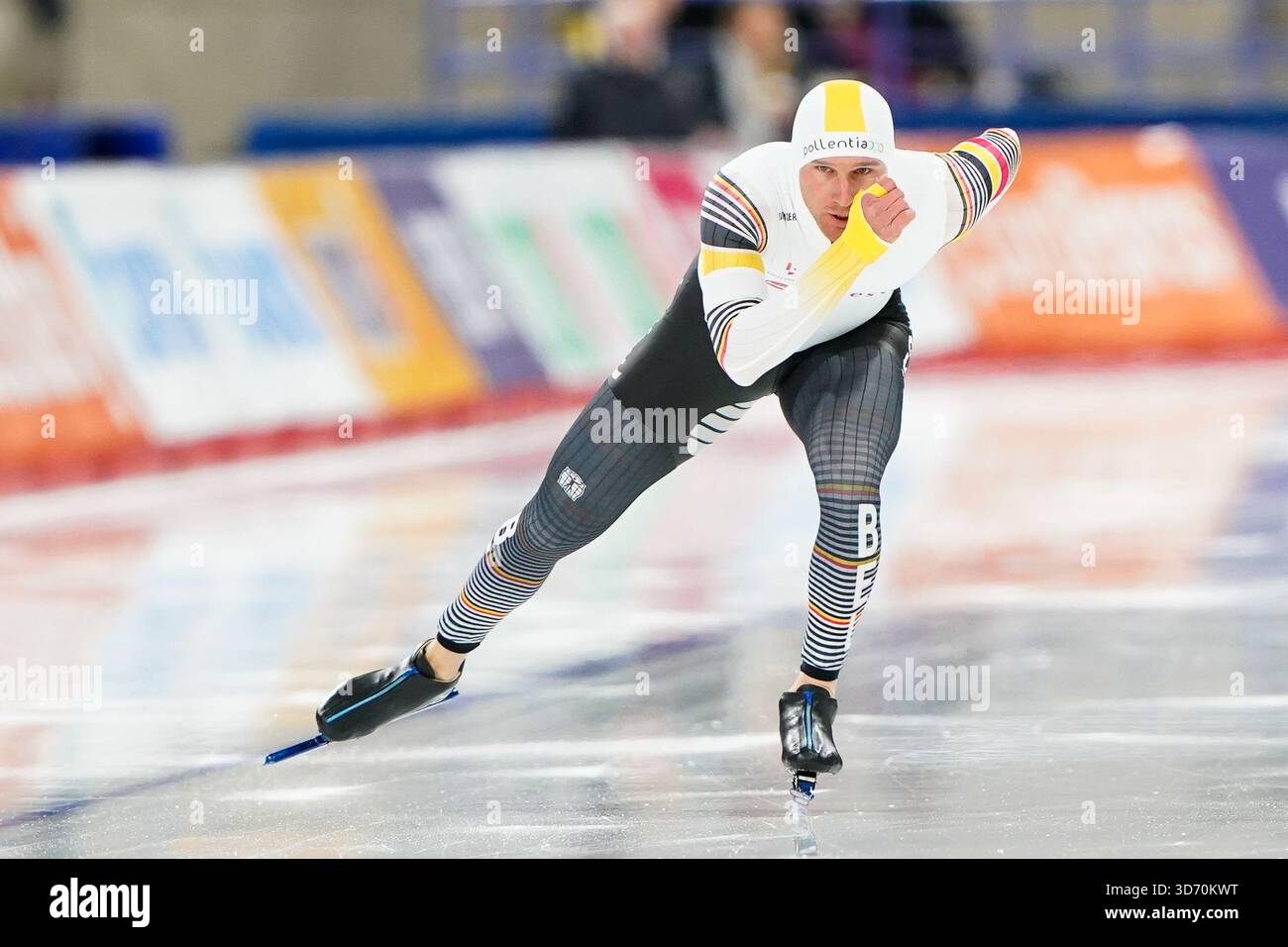 CALGARY, CANADA - NOVEMBER 22: Mathias Voste of Belgium during the ISU ...