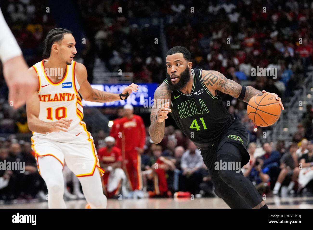 New Orleans Pelicans guard Saddiq Bey (41) drives to the basket against ...