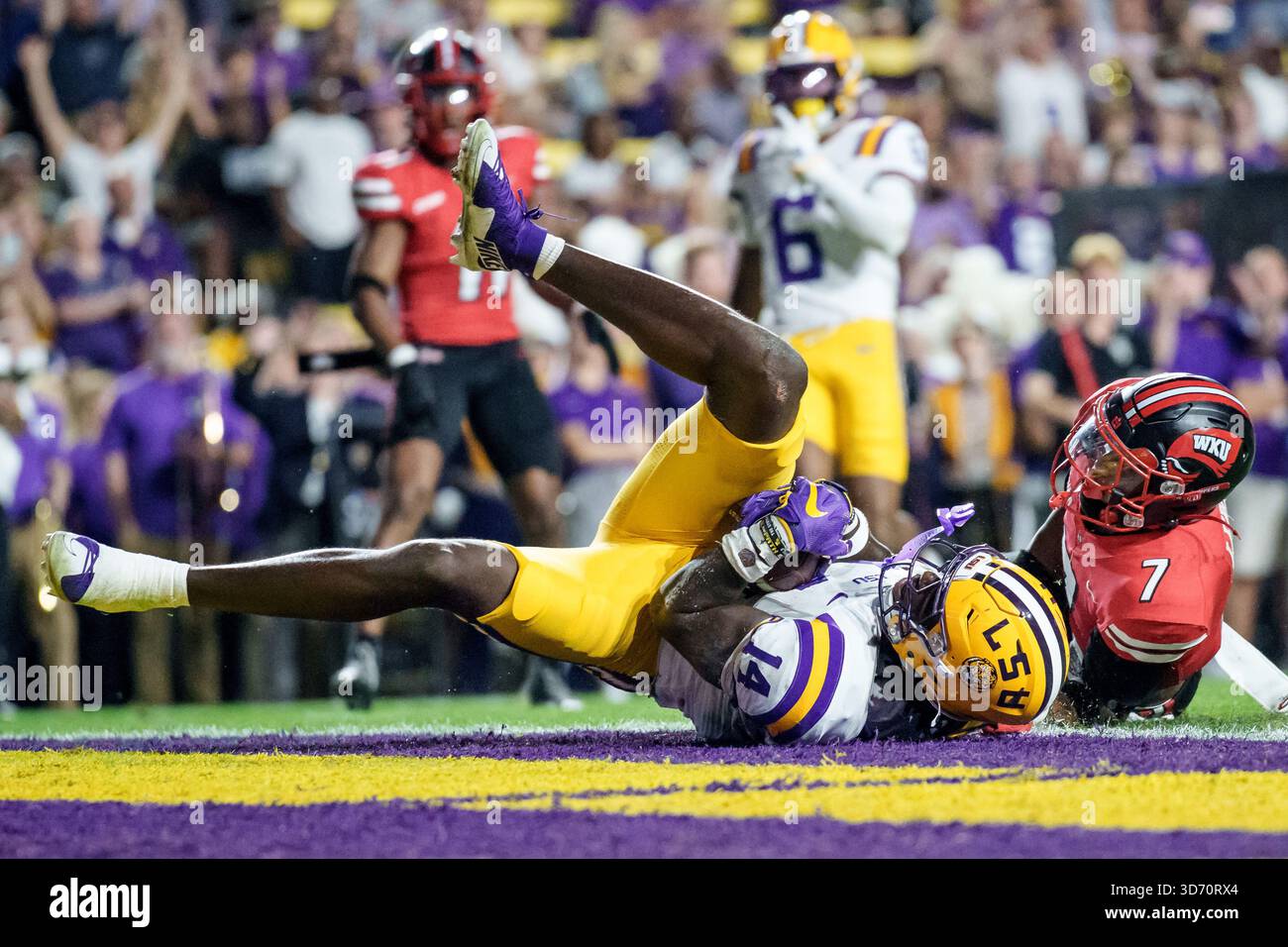 LSU tight end Trey'Dez Green (14) scores a touchdown against Western ...