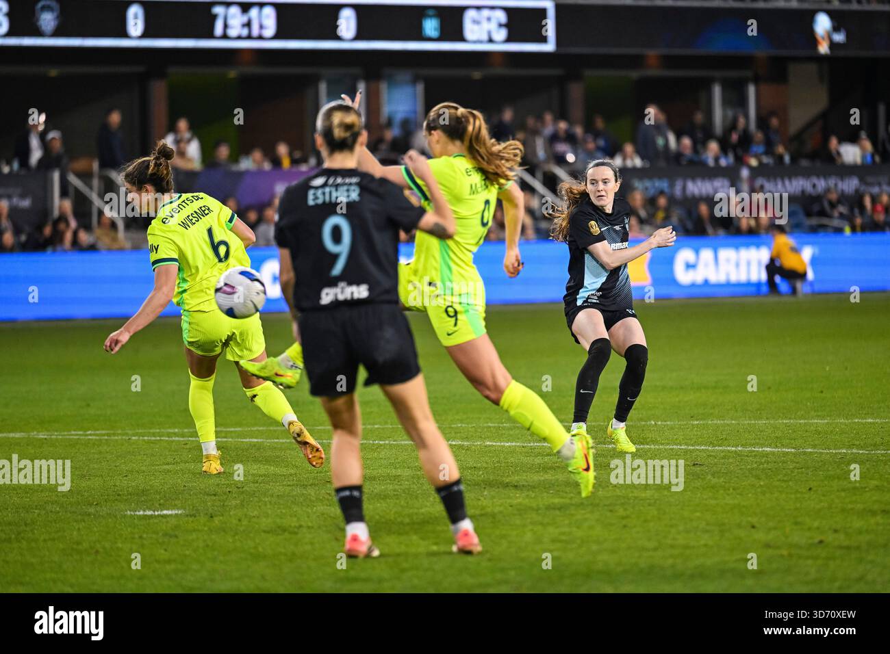 NJ/NY Gotham FC midfielder Rose Lavelle shoots the ball during the ...