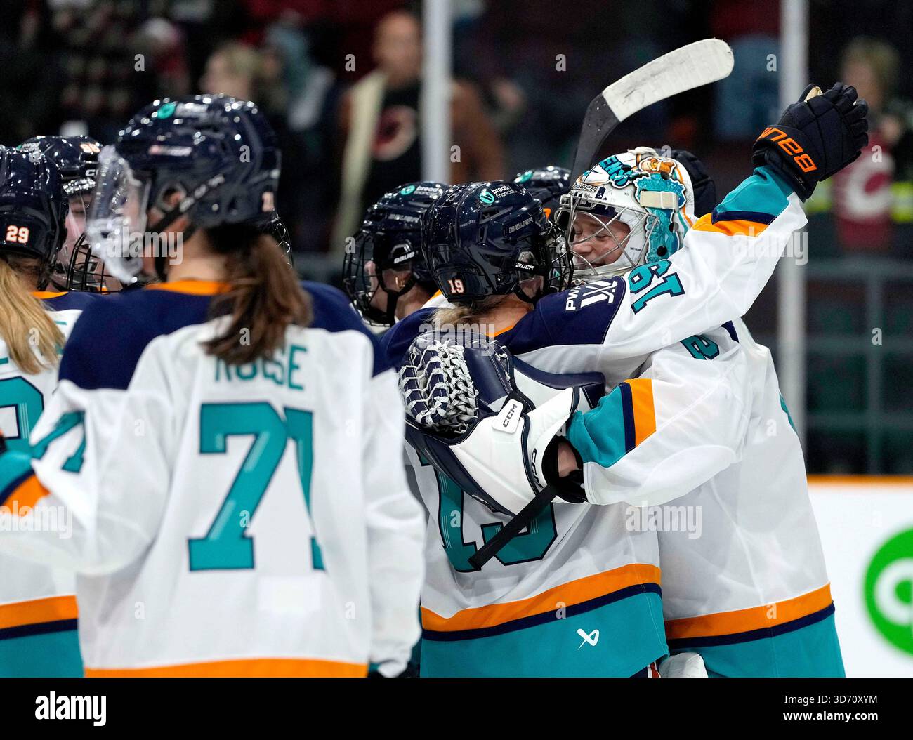 New York Sirens goaltender Kayle Osborne (82) celebrates the team's win ...
