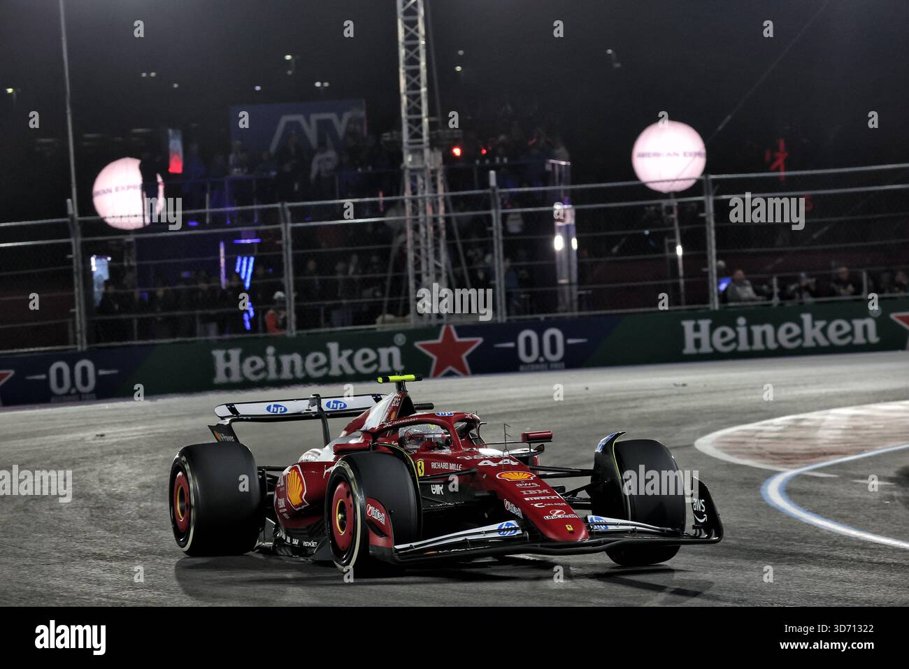 Lewis Hamilton (GBR) Ferrari SF-25. 22.11.2025. Formula 1 World ...