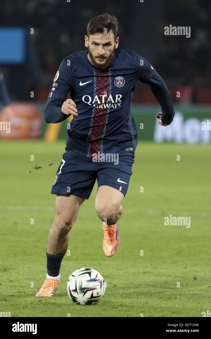 Khvicha Kvaratskhelia of PSG during the French championship Ligue 1 ...