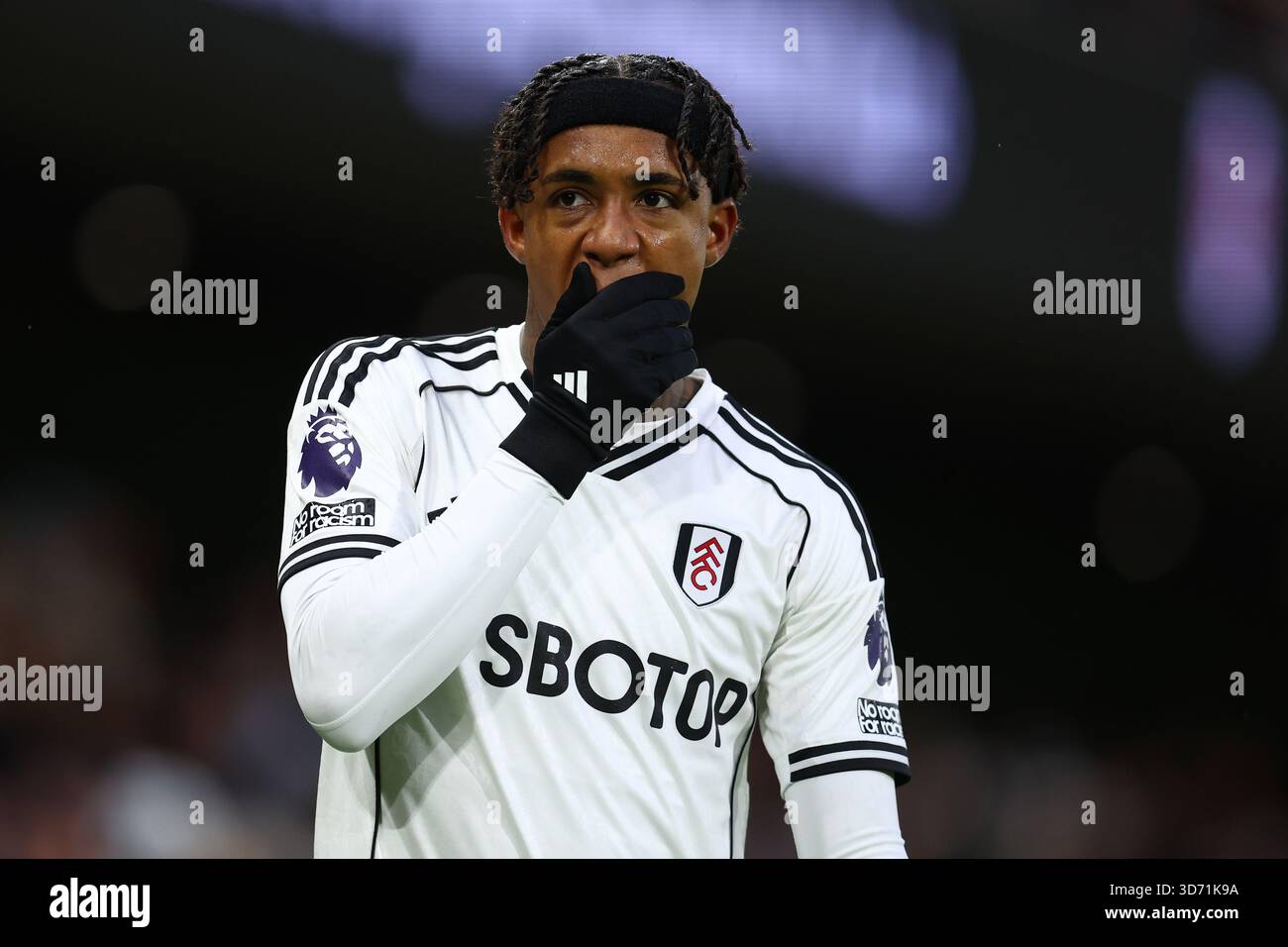 London, England, 22nd November 2025. Kevin of Fulham during the Fulham ...