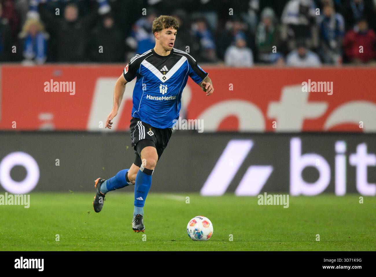 Luka Vuskovic (HSV Hamburg) FC Augsburg, November 22, 2025, Football ...