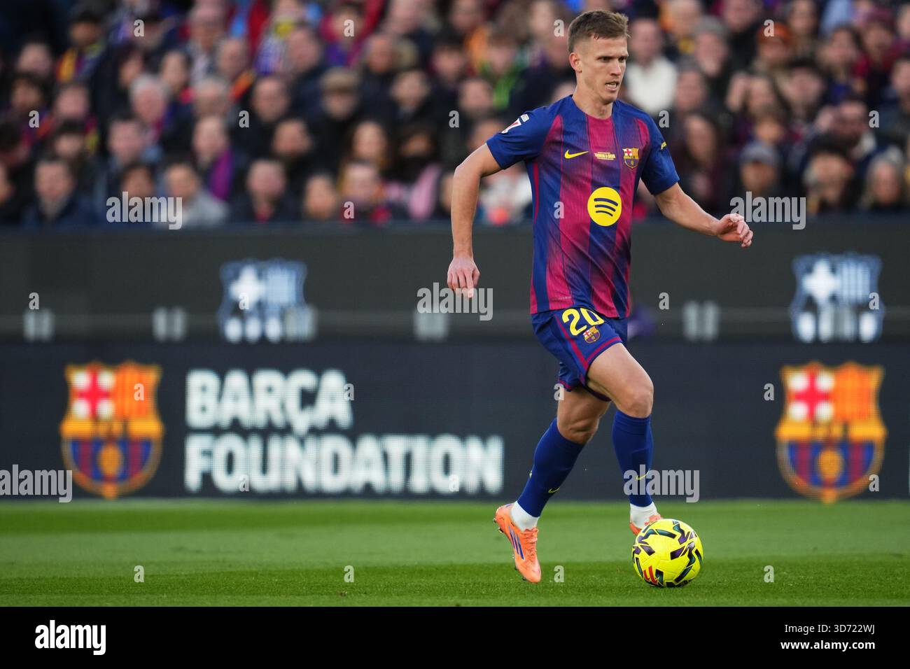 Dani Olmo of FC Barcelona during the La Liga EA Sports match between FC ...